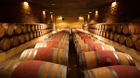 What You Need To Know About Louisvilles Exploding Bourbon Industry Xplouisville