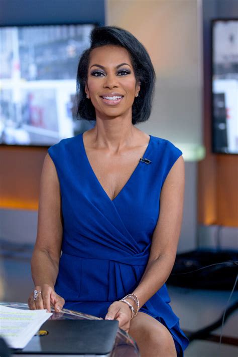 14 Sexy Hot Harris Faulkner Bikini Pics