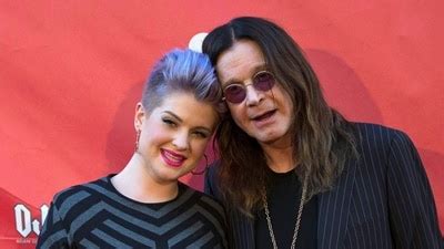 Ozzy Osbourne Enjoys Breakfast With Daughter Kelly Grandson In Final