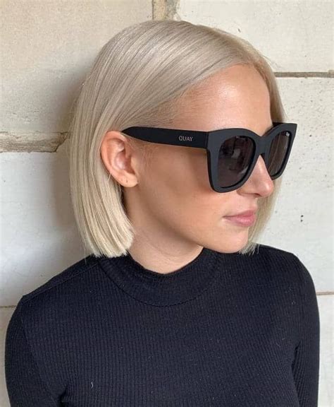 33 Straight Blonde Hairstyles For A Stellar Look Artofit