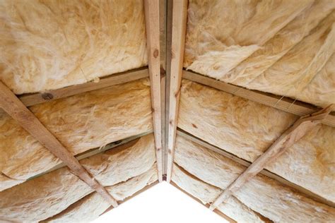 5 Major Reasons To Avoid Diy Blown In Insulation In Attics Sprayfoam