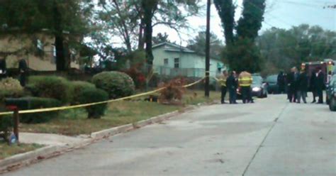 Police Officers Fatally Shot Atlanta Woman Who Was Stabbing Her Young