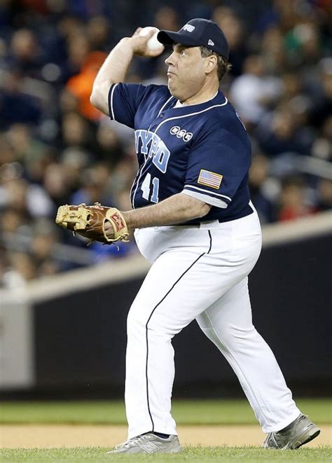 Psbattle Chris Christie Playing Baseball Photoshopbattles