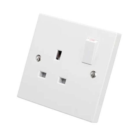 13a Single Socket Cn Full Circle