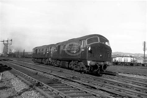The Transport Library Br British Railways Diesel Locomotive D7087
