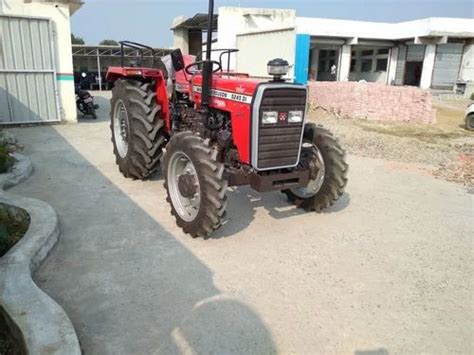 Mf 5245 Di 4wd Massey Ferguson Tractor 50 Hp 3676 Kw At Rs 971000