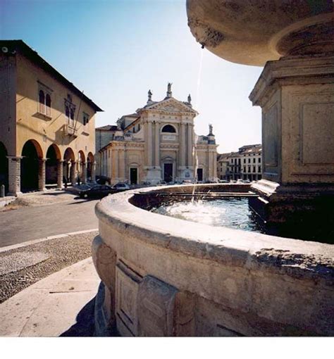 Vittorio Veneto - Piazza Giovanni Paolo | Vittorio veneto, Best of ...