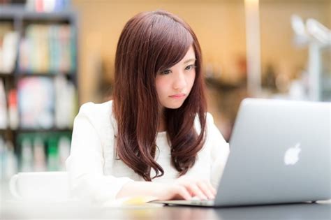 「返信が遅くなり申し訳ありません」の使い方とは｜ビジネスメールの例文も紹介 ビジネスマナー情報ならtap Biz