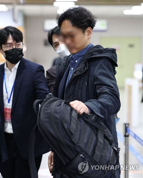 법정 향하는 정민용 연합뉴스