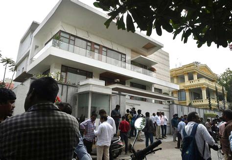 Former Cm Kcrs Daughter Kavitha Arrested By Ed Tamil News