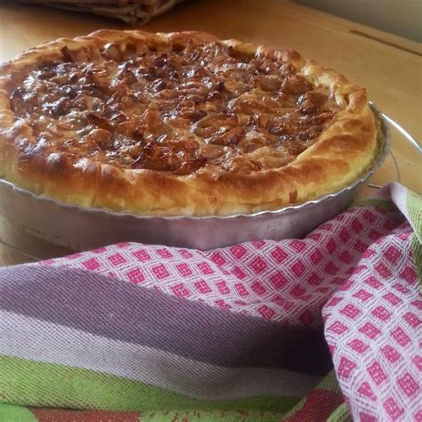 La Kitchenette de Mimi Tarte aux échalotes à la crème de Neufchâtel