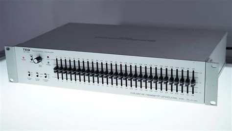 Transversal Equalizer Analog Linear Phase Eq 29 Band Reverb