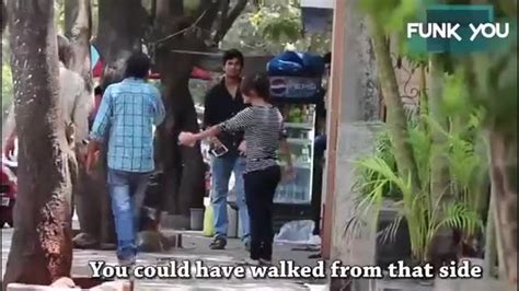 دوربین مخفی مردان و پسران نادان، نوکران احمق و رایگان زنان نماشا