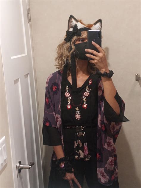 Felt Uwu~ Might Haunt A Subway Station~ Rfemboy