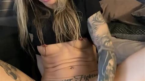 Ich Habe Noch Nie So Krass Gespritzt Dieser Dildo Macht Mich Fertig