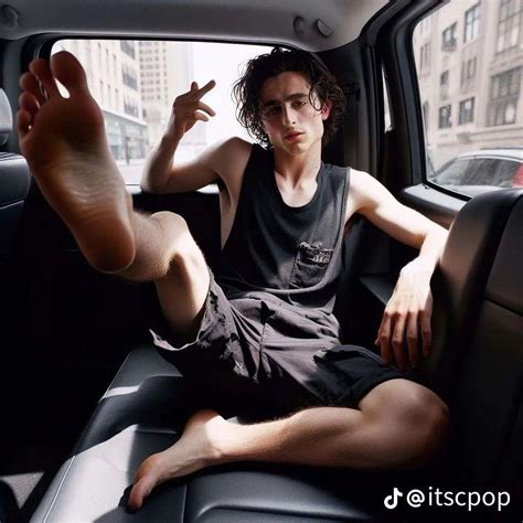 Pin By Natalie N Bookman On Movie Madness Timothee Chalamet