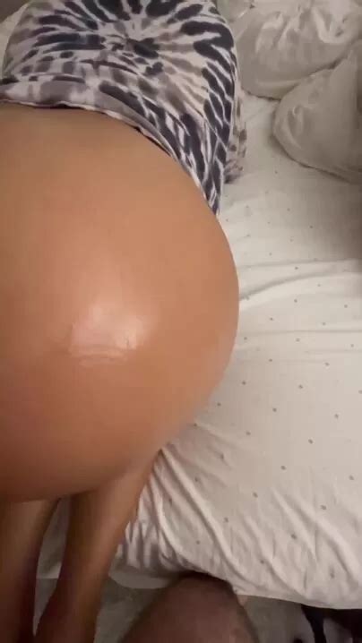 Seamless Pantyhose Without Panties Is My Biggest Fetish