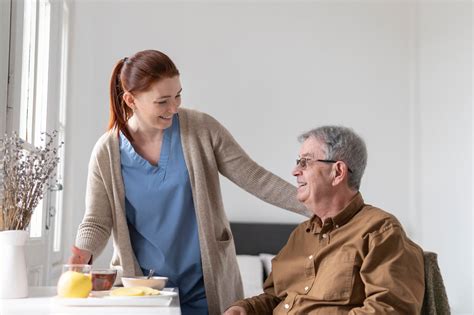 Requisitos Para Cuidador Domiciliario Cualidades Y Aptitudes