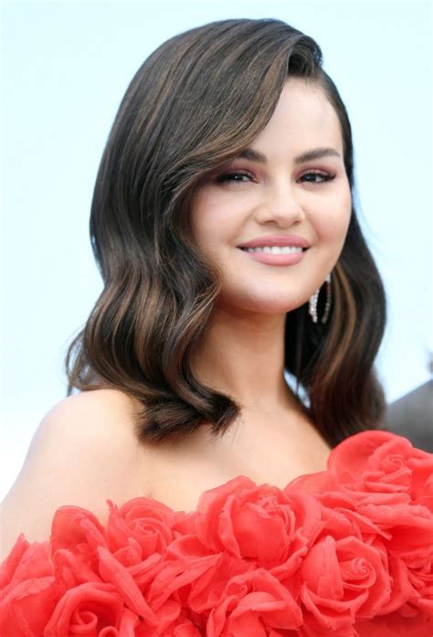 Selena Gomez Is A Billionaire