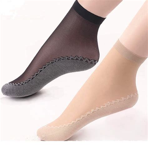 lot de 10 Paires de Chaussettes en velours et soie SOUS VÊTEMENTS