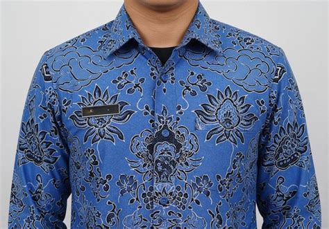 Ide Desain Seragam Batik Warna Biru Beragam Motif Produsen Tempat