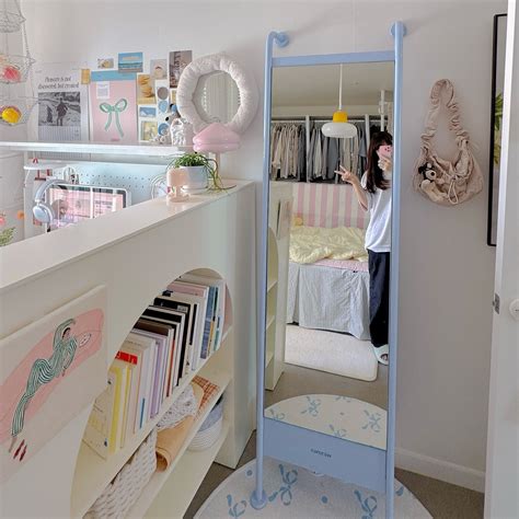 💛별은우네 인테리어 집꾸미기 홈스타일링💛 이번주 댄스 아파트 춤 춰요 인스타에 도배되고 있는 노래라 질려 죽겠는데 ㅋㅋㅋㅋㅋ 계속 추게 생겼어융 😆😇 생각보다