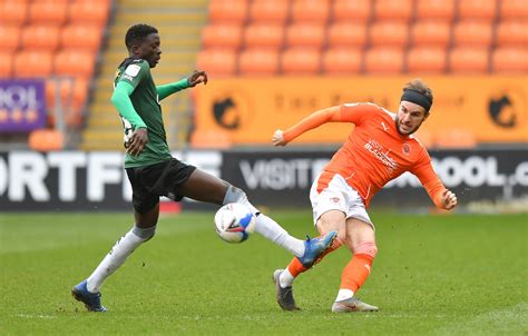 Report Sheffield Wednesday Miss Out On Fantastic 26 Year Old Hes