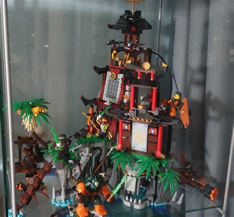Lego Rare Retired Ninjago Skybound Tiger Widow Island Lighthouse Siege Hobbies