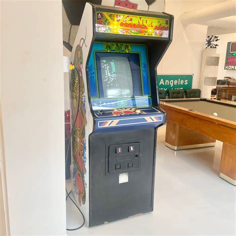 Atari Centipede Arcade Game 1980 Usa