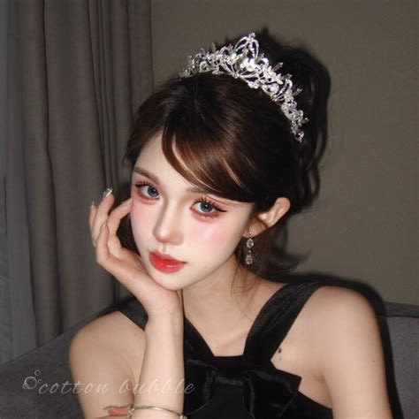 25年必买！水晶公主皇冠生日头饰，氛围感派对新娘发饰天花板 服装品牌 淘宝好物网