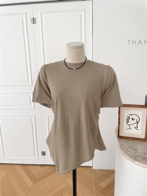 땡큐 땡큐 리비다 언발 셔링 라운드 무지 티셔츠4colorj 603