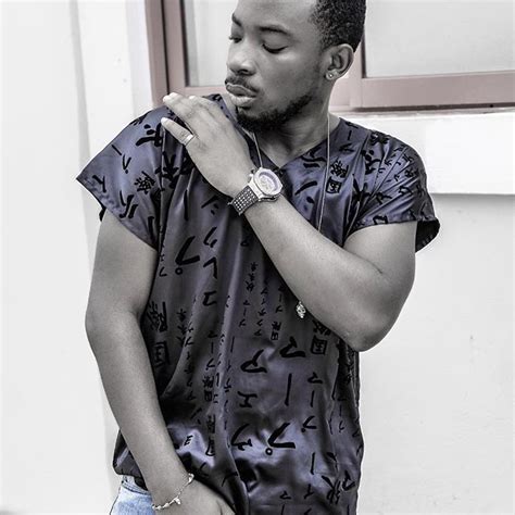 Peks Ikeji Linda Ikeji S Brother Cute In Pictures Neurongist