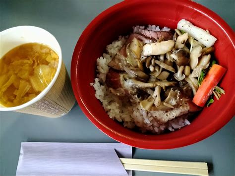 みんなの「おゆき ローストビーフ丼」 口コミ・評判｜食べたいランチ・夜ごはんがきっと見つかる、ナウティスイーツ