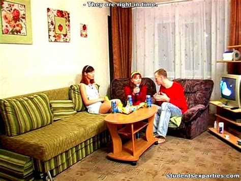 Watch студенты Коттедж Студенты Amateur Porn Spankbang