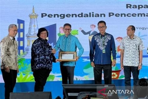 NTB Raih Penghargaan Provinsi Berindeks Kualitas Lingkungan Terbaik