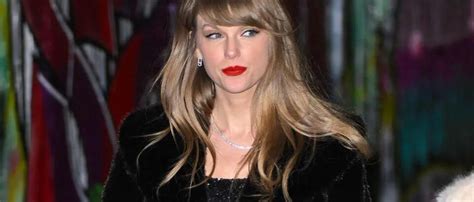 Taylor Swift Fiercely Swag Surfin Was Debatably The Most Entertaining