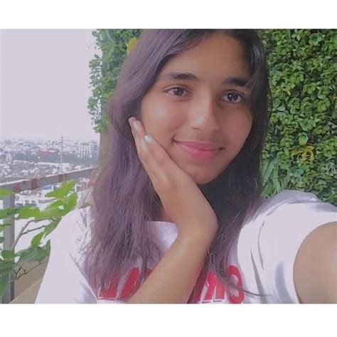 Shreya 🥀 Xshreya02 On Threads
