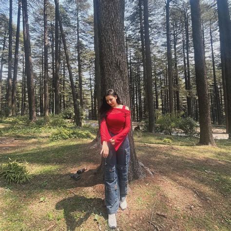 Vanshika Rajput Vanshikaaarajput • Instagram Photos And Videos