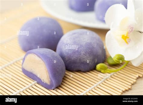 Mochi Japanese Dessert Stock Photo Alamy