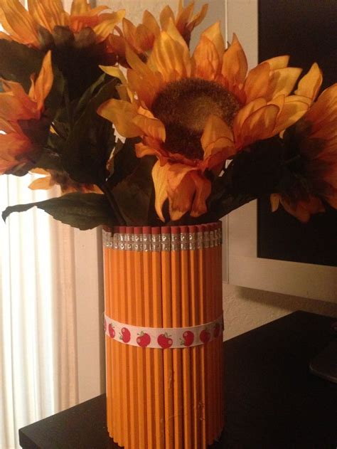 Flower Vase For Classroom Classroom Fun Flower Vases Vase