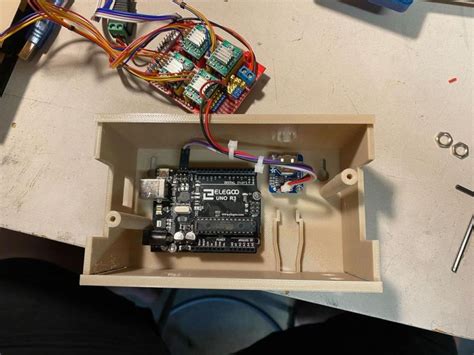 用 Arduino 步进电机驱动的机械木条时钟 Arduino 实验室