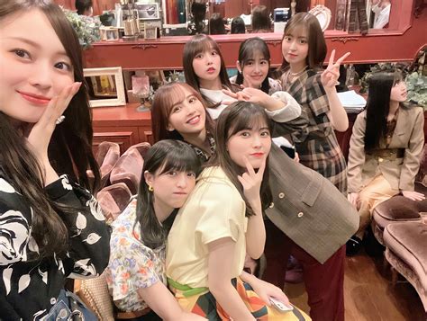水崎ツバメ ⁴⁶ On Twitter 岩本蓮加 おはれんれん⭐ 曇ってても蒸し暑い🫠 V4tra7kcpw
