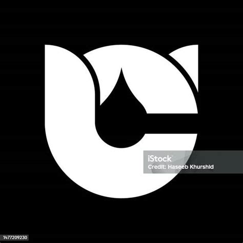 최소한의 Cu 로고 고급 배경에 Cu 편지의 아이콘입니다 Uc 모노그램 이니셜을 기반으로 한 로고 아이디어 전문적인 다양한 문자 기호와 배경에 Uc 로고 알파벳 C에 대한