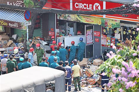 Girl Killed As Convenience Store Collapses In Vietnam Borneo Bulletin