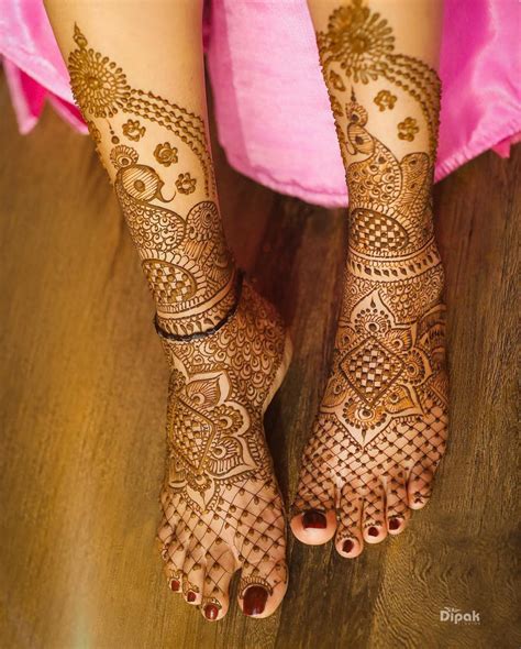 Your Guide To The Best Dulhan Mehndi Designs For Hands And Legs From
