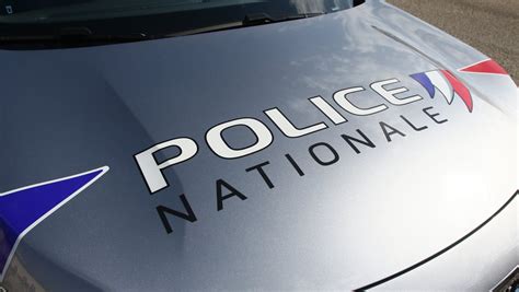 Un Homme De 19 Ans Tué Par Un Tir De Police En Tentant De Fuir Un