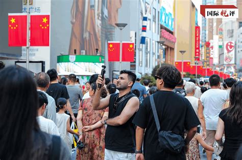 ဒီရွှေဝါရောင်အားလပ်ရက်များအတွင်း ကမ္ဘာကြီးက ရွေ့လျားနေသော တရုတ်ပြည