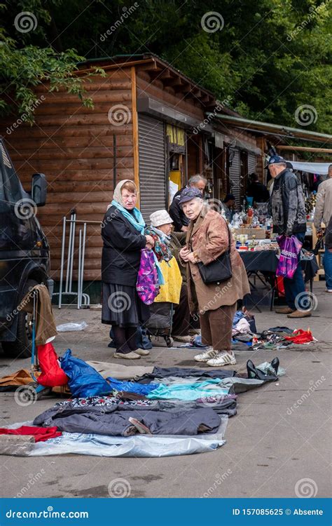 Izmailovsky Market Moscow Editorial Image Image Of Tourism 157085625