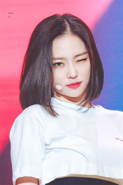 Clc Yeeun Wallpapers Wallpaper Cave