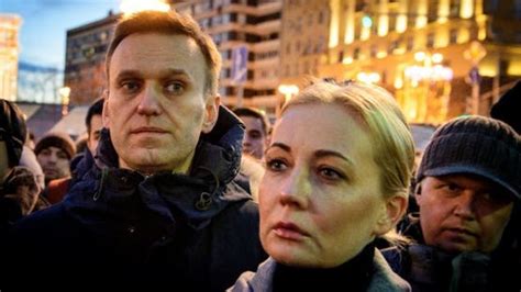 Russia Releases Alexei Navalnys Wife Detained During Protests State Media